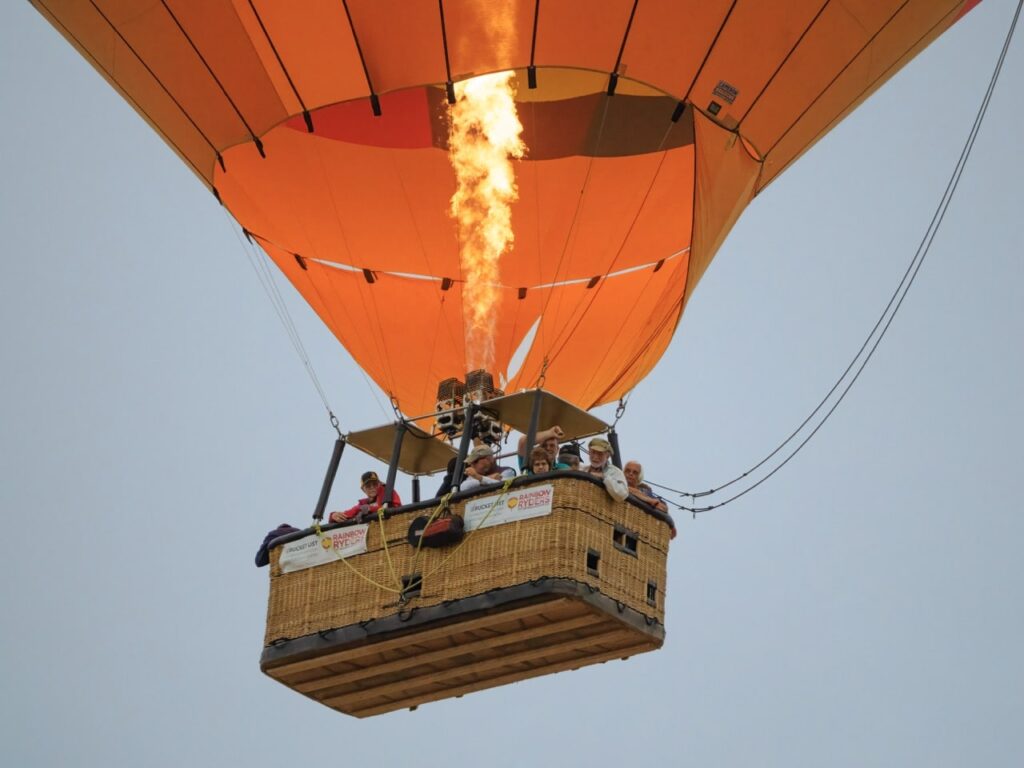 What to Expect During a Hot Air Balloon Landing